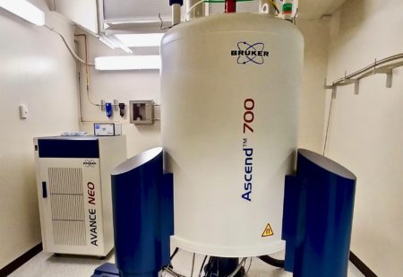 BIOMOLECULAR NMR - Département de biochimie et médecine moléculaire